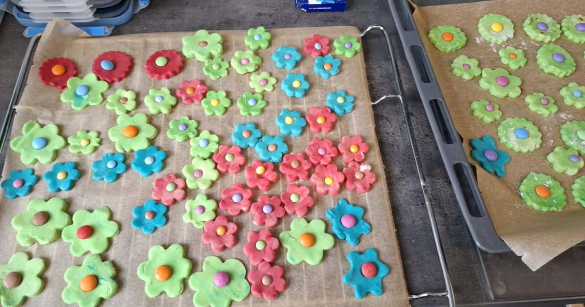 Leckereien aus der Back-AG | Lindenschule Gronau